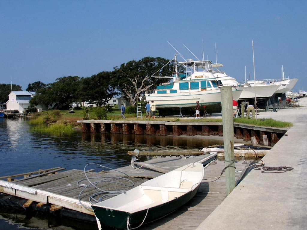 Locations Hub - Sloop Point Marina