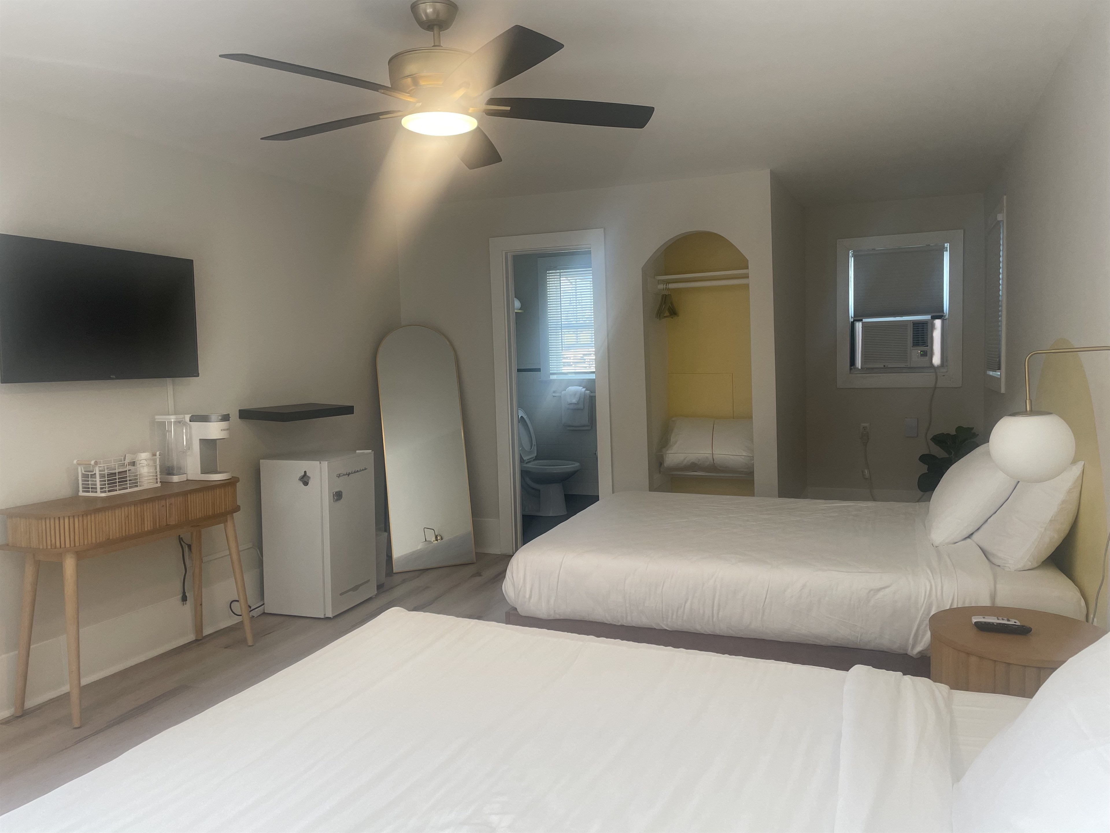 Locations Hub - The Starlite Inn