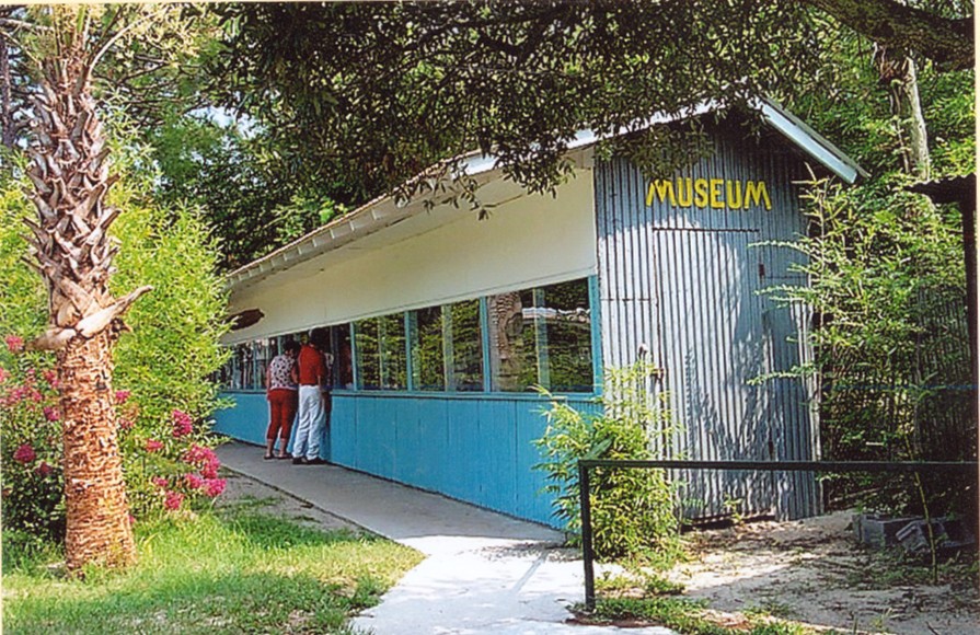 Locations Hub - Tregembo Animal Park