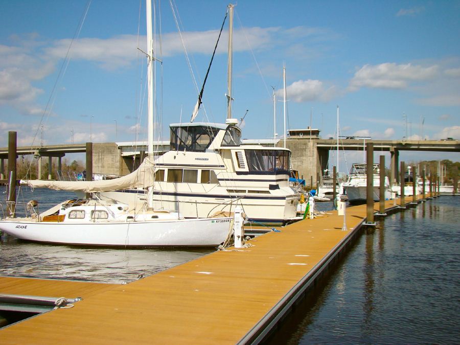 Locations Hub - Sawmill Point Marina