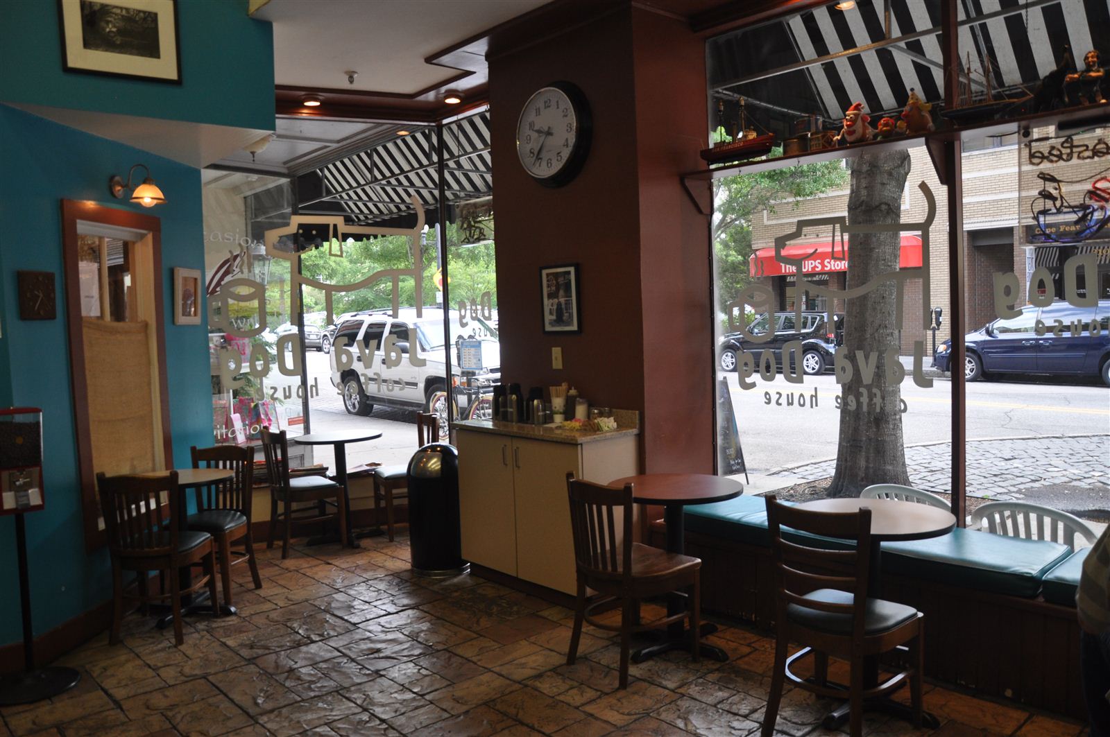 Locations Hub - Java Dog