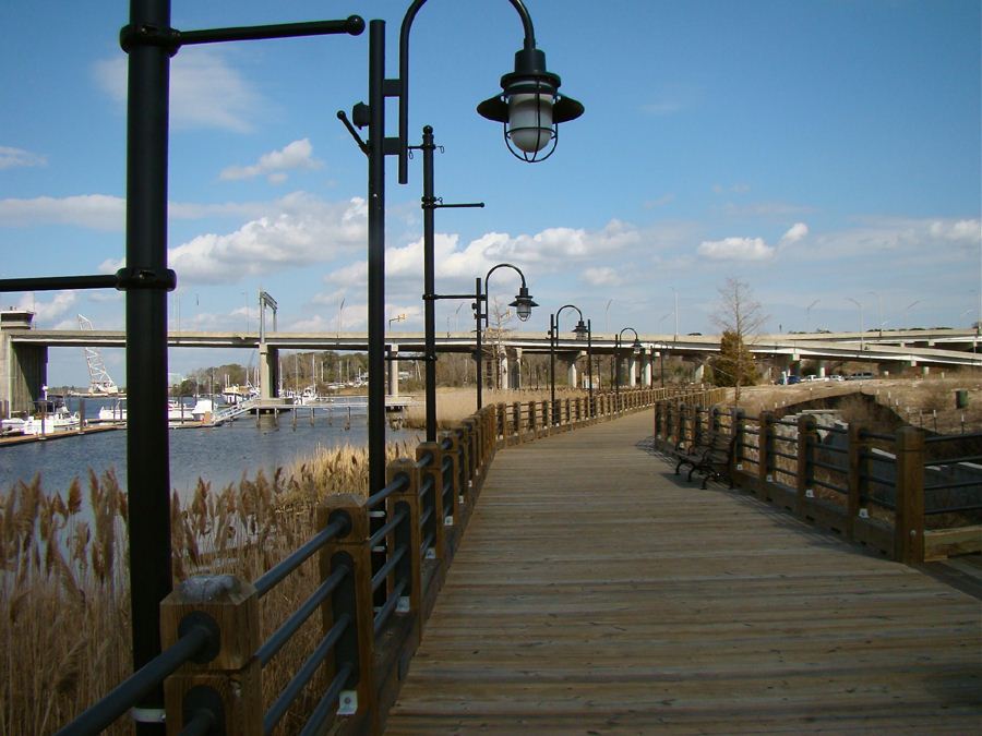 Locations Hub - Sawmill Point Marina